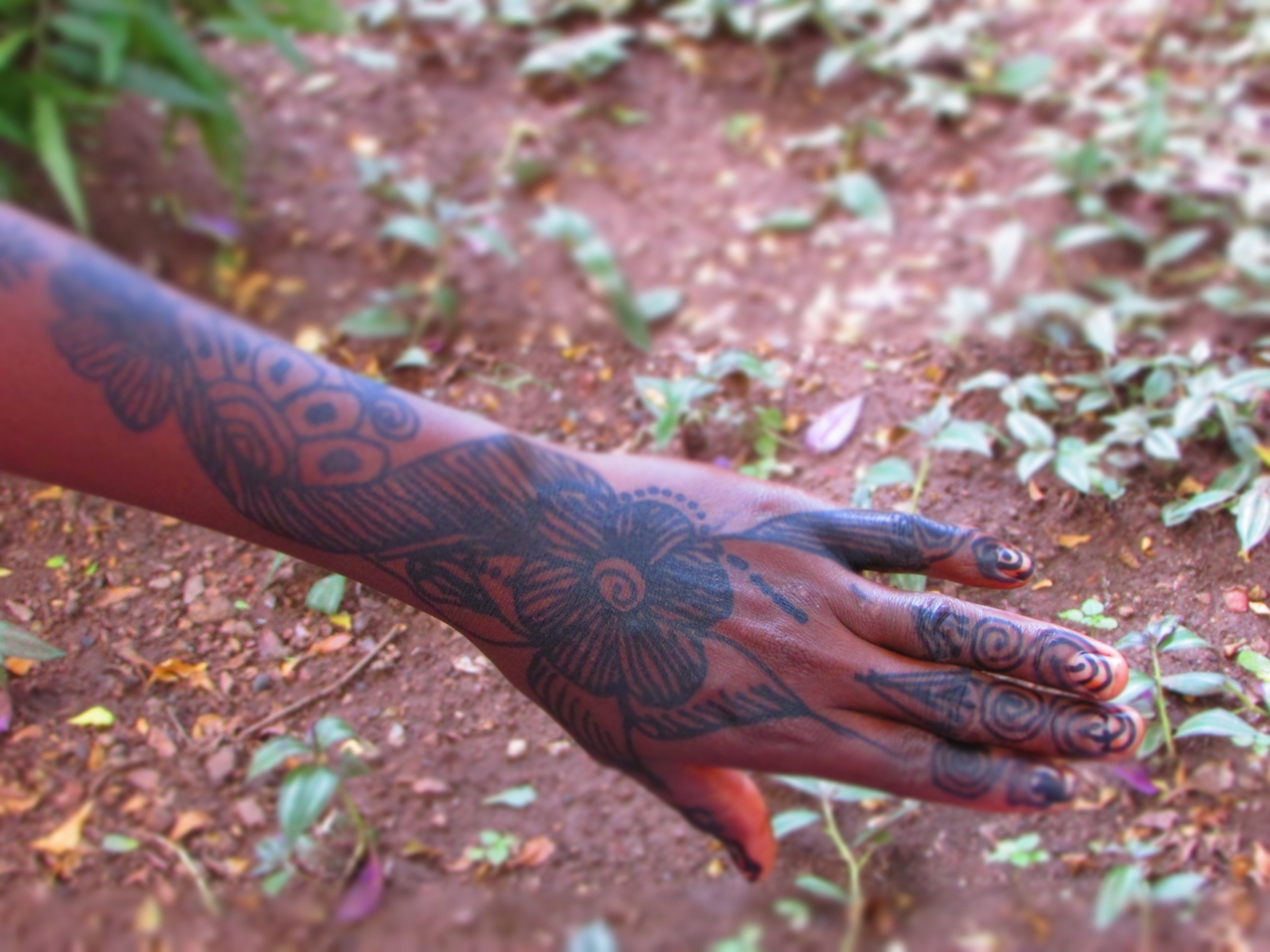 Photos – Henna Stories